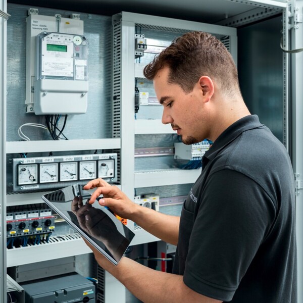 Schülerinnen und Schüler - Karriere - TransnetBW